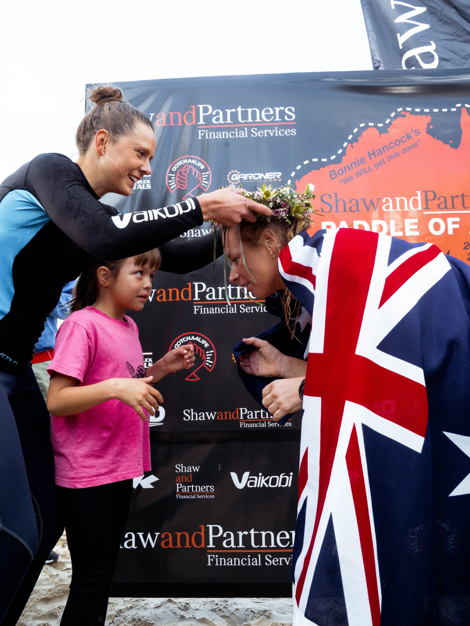 BONNIE HANCOCK COMPLETES PADDLE AROUND AUSTRALIA - The Paddler